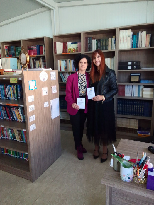 Σχολική Βιβλιοθήκη Δημοτικό Σχολείο Πετροκεφαλίου